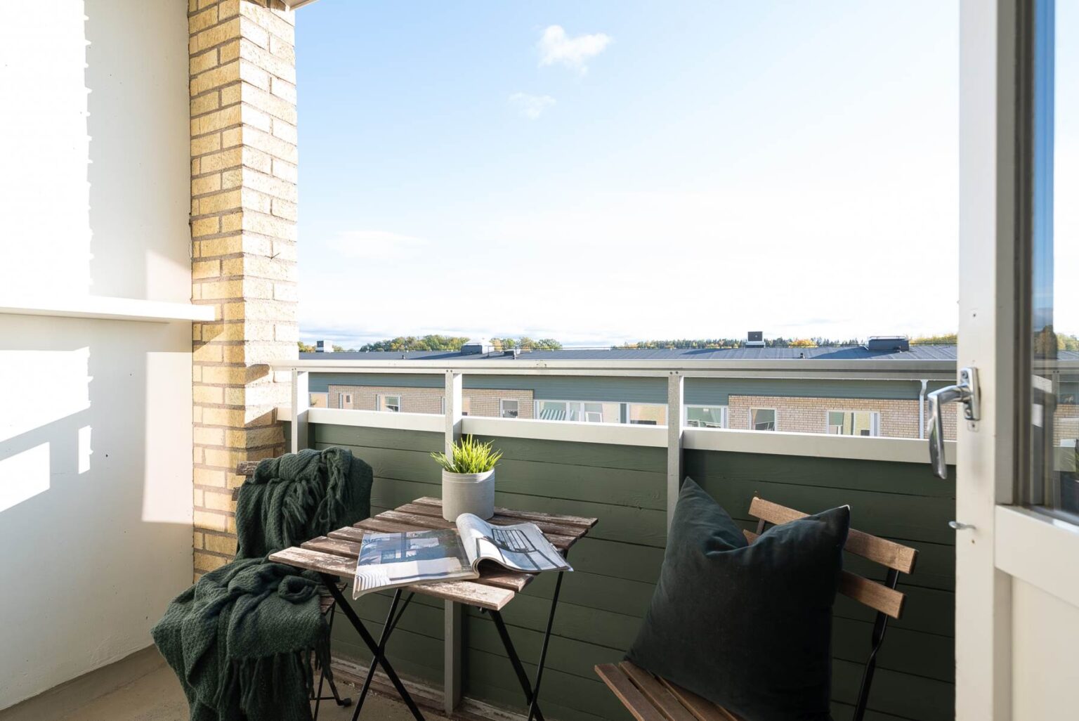 Ekholmsvägen 38A - Ekholmen - Linköping - Magnusson Mäkleri